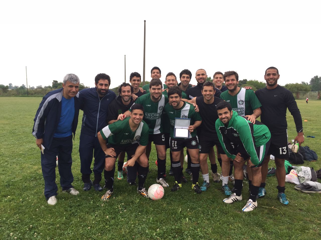 Allan Lewis, un goleador de raza – Liga Universitaria de Deportes